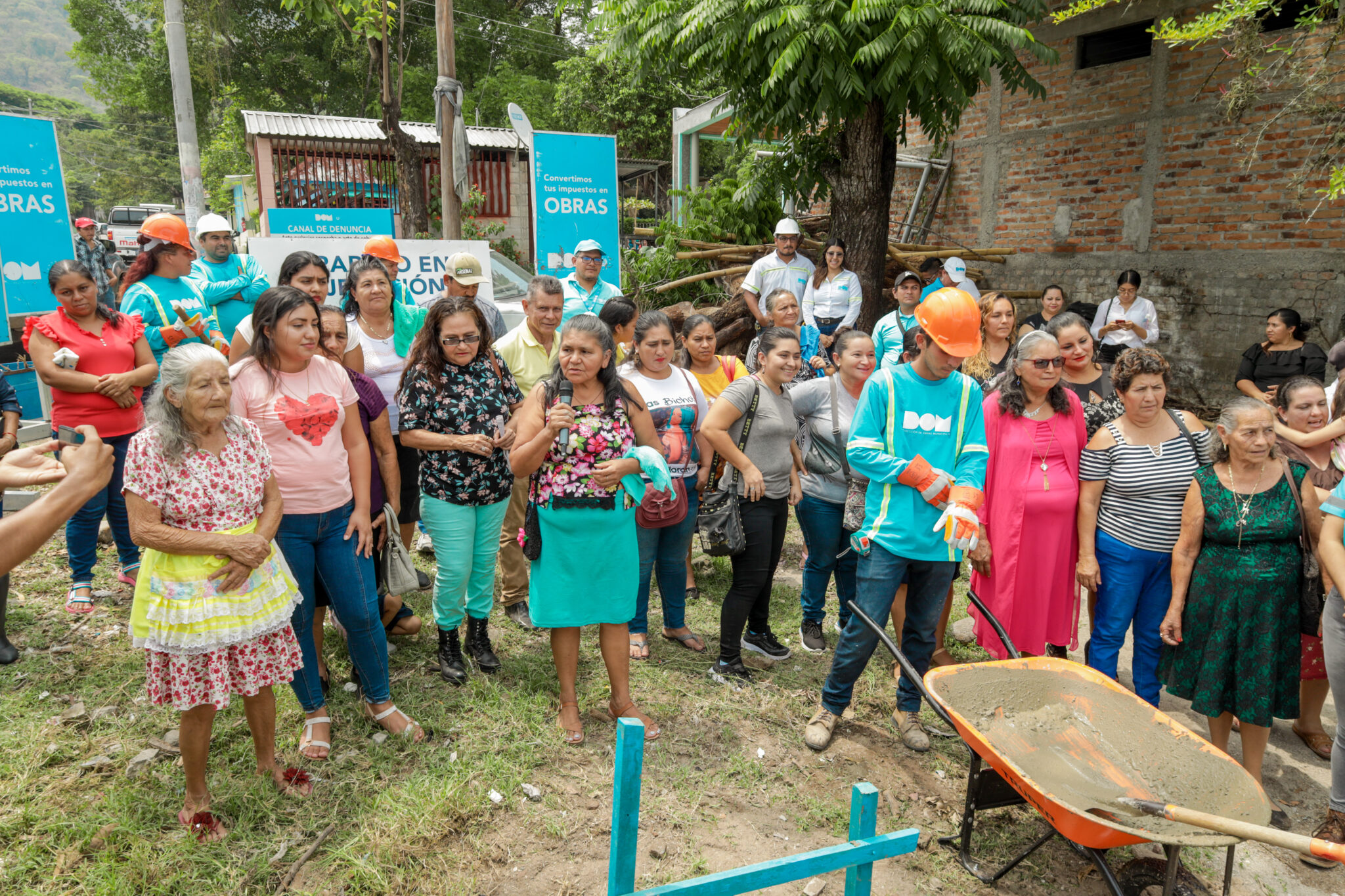 Obras Municipales realiza obras en Cabañas, entre ellas la construcción ...
