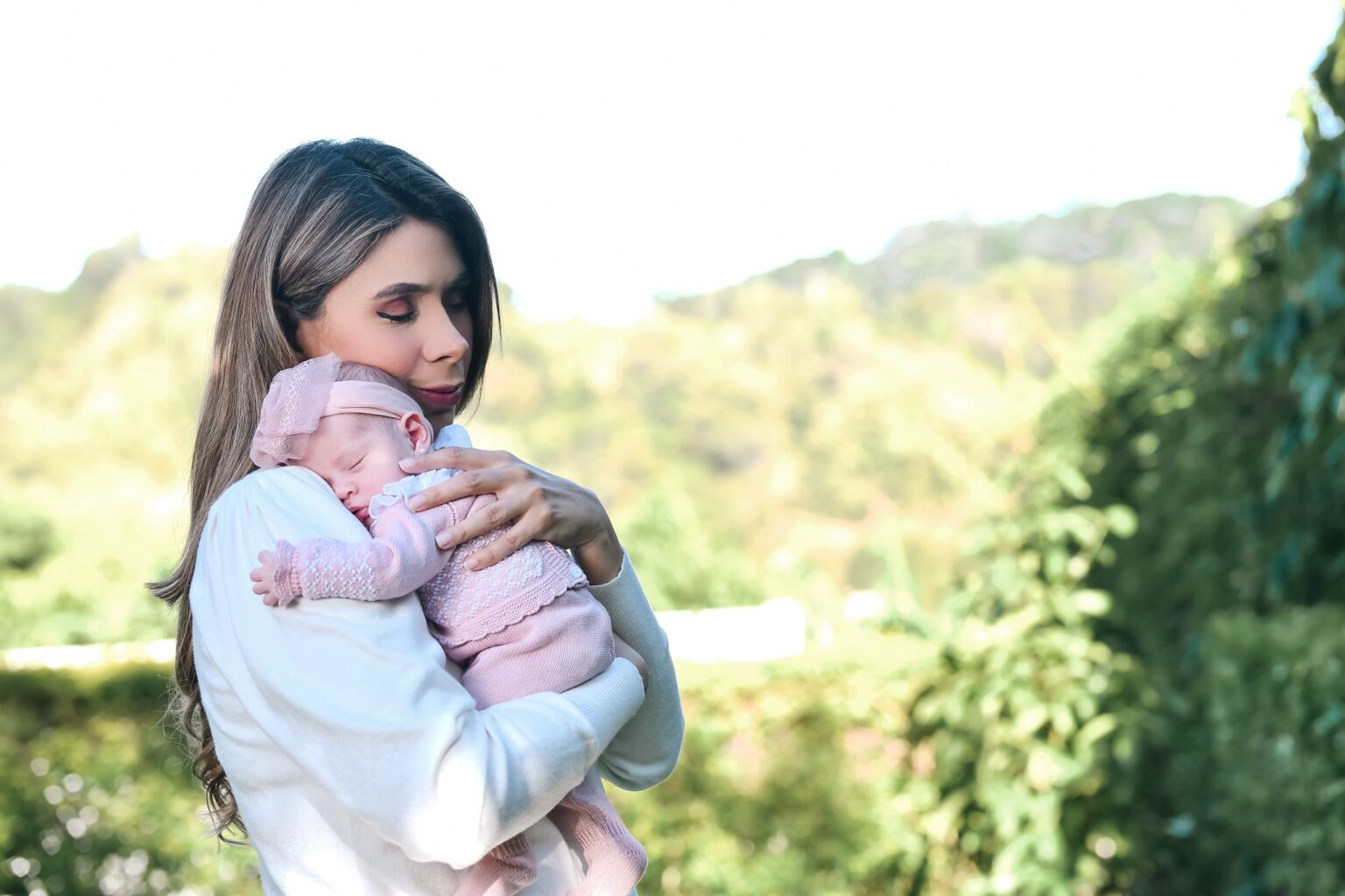 Diputada Marcela Villatoro inicia el año con la llegada de su pequeña ...