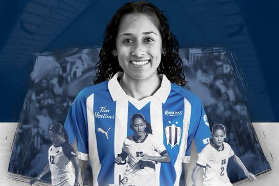Salvadoreña, Juana Plata, se convirtió en nueva jugadora de las Rayadas ...