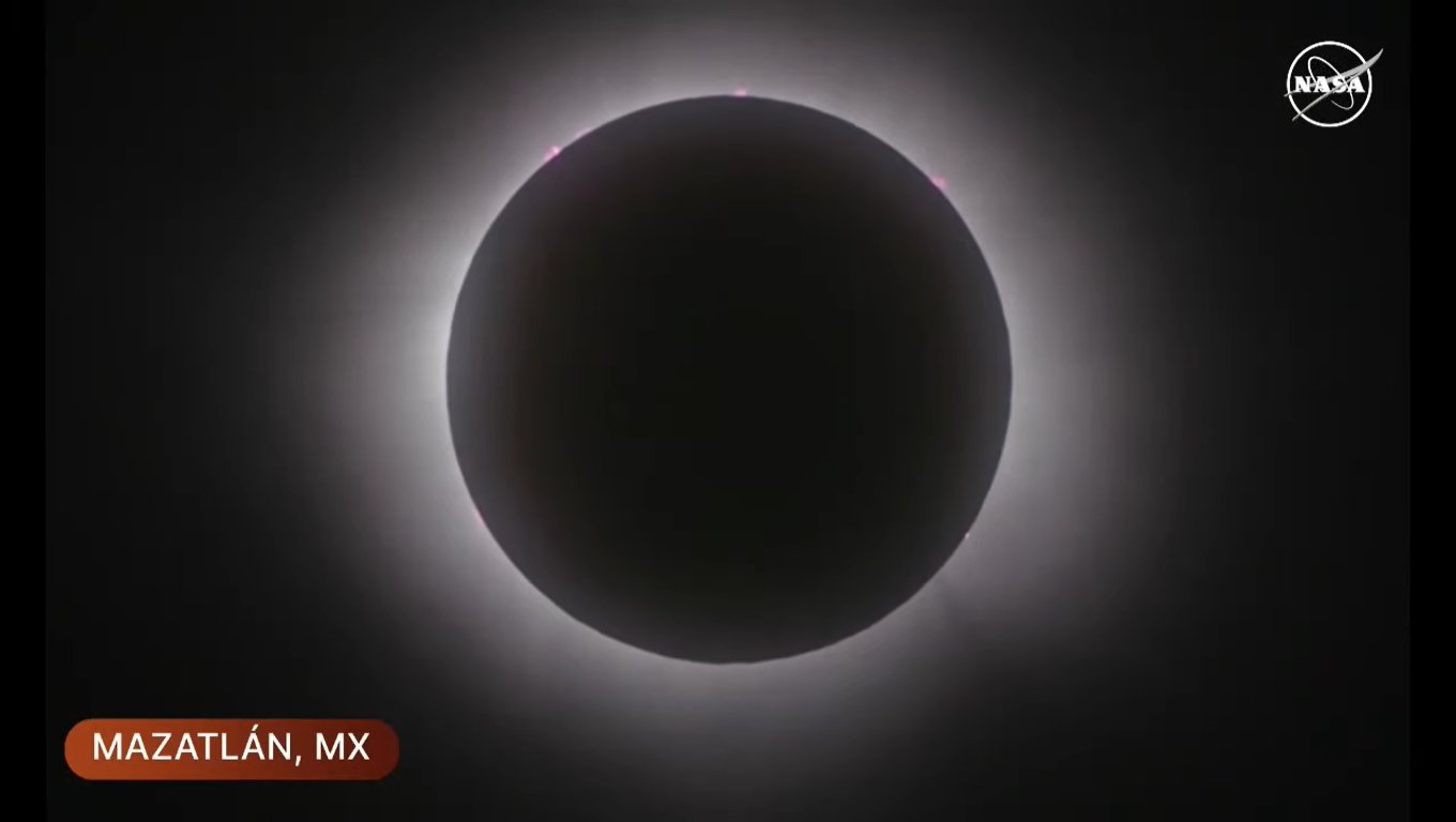 Así se vivió el eclipse solar total en América - La Noticia SV