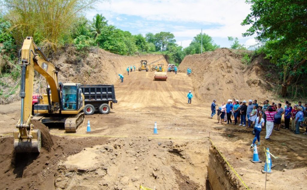 Inicia construcción de puente sobre quebrada El Sile en cantón Santa ...
