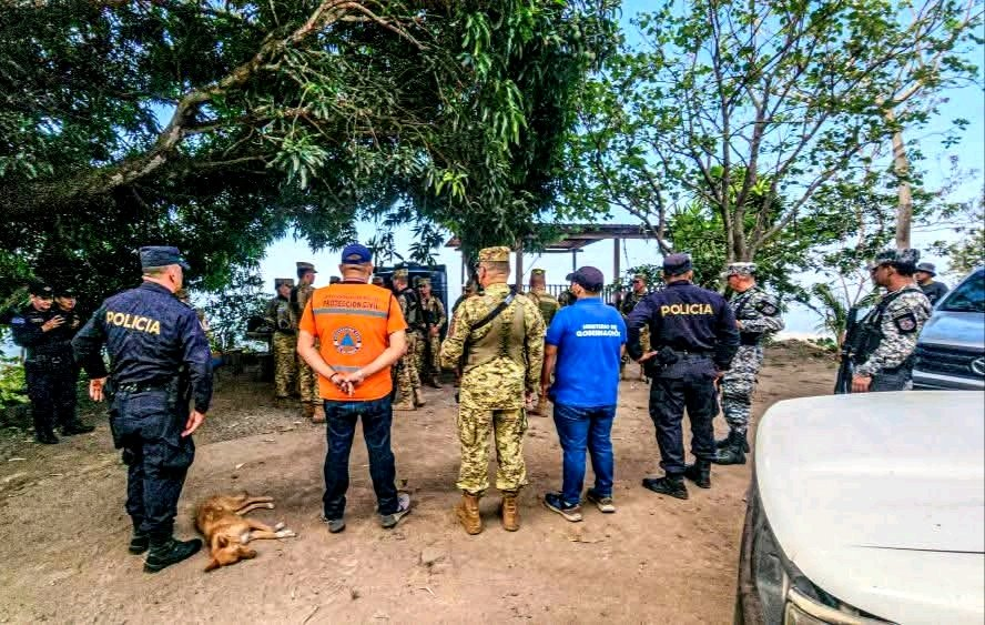 Protección Civil continúa búsqueda del profesor Enrique Peña ...