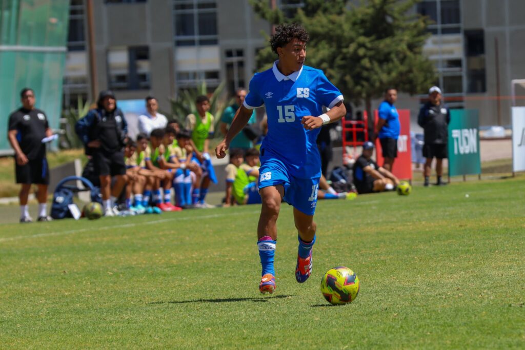La Selecta Sub-17 remontó ante El Pachuca ganando 4 a 2 - Noticias de ...