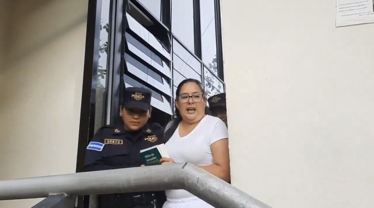 Cristosal pide la revocatoria de la detención provisional de la abogada ...