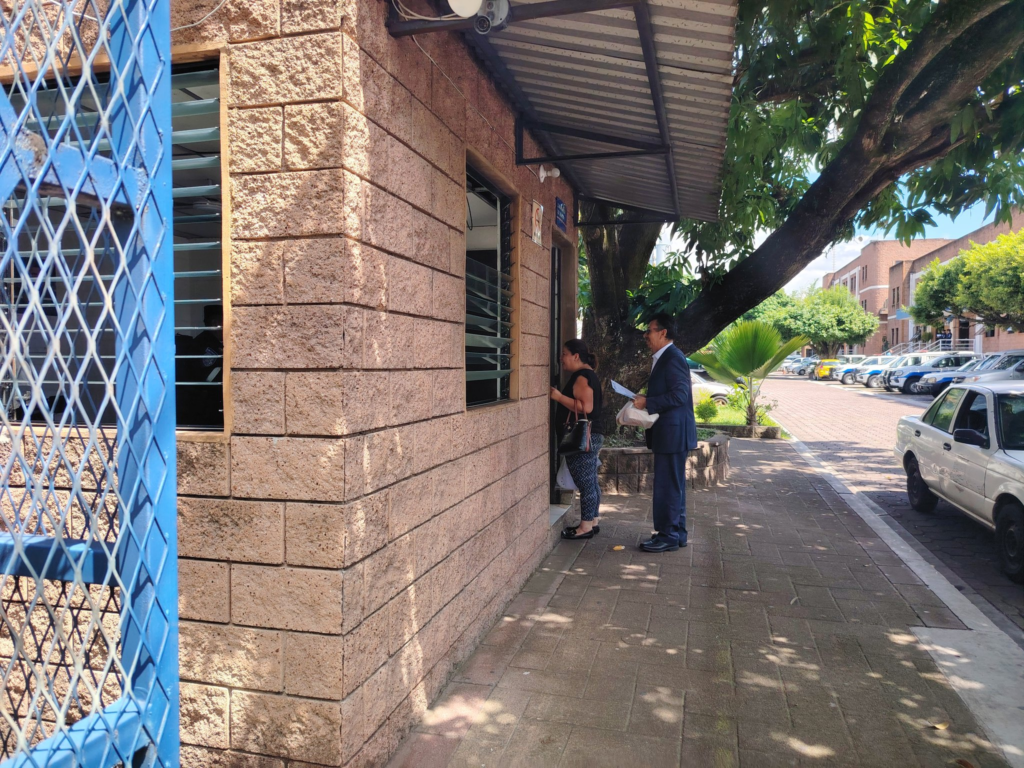 Enrique Anaya se encuentra "estable" de salud, afirma su abogado ...