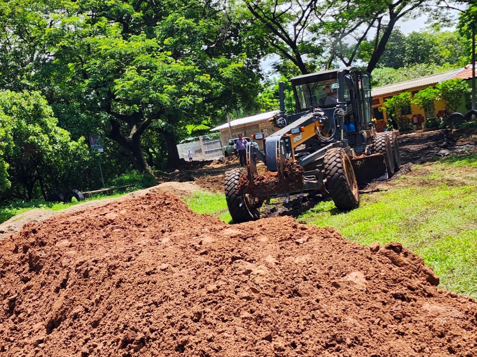 Alcalde Torres informa sobre construcción de una borda para evitar ...