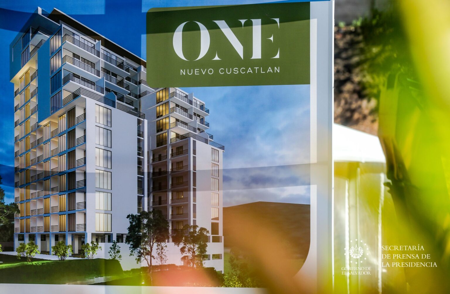 Colocan primera piedra del proyecto habitacional Torre ONE en Nuevo ...