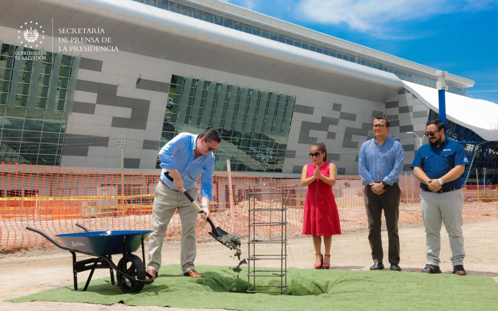 Aeropuerto Internacional de El Salvador avanza en modernización con inversión de $245 millones ...